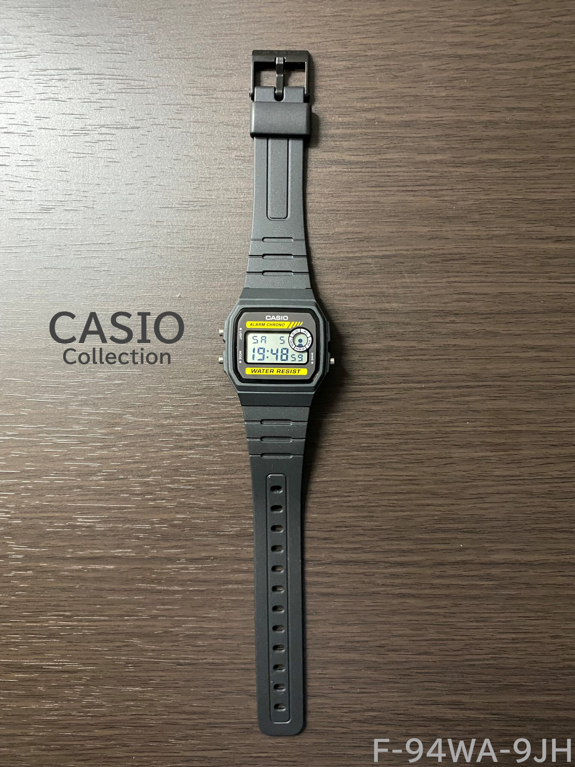 スッキリしたデザインが魅力！CASIO F-94W レビュー | 見栄っ張りの鏡